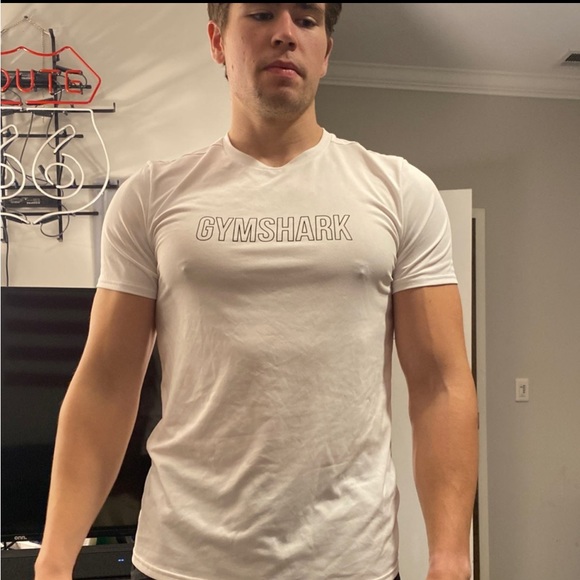 Gymshark | Shirts | Gymshark Men Arrival Graphic Signature Stretchy ...
